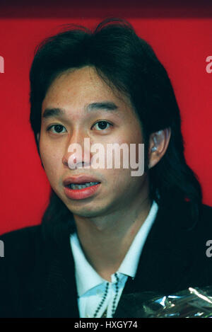 JAMES WATTANA EMBASSY WORLD CHAMPIONSHIPS 21 April 1992 Stock Photo - Alamy