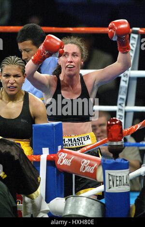 JANE COUCH BOXER STAPLES CENTRE LOS ANGELES USA 21 June 2003 Stock ...