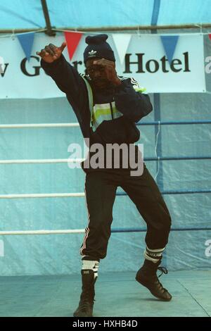 PATRICK MULLINGS TRINING 07 August 1998 Stock Photo - Alamy