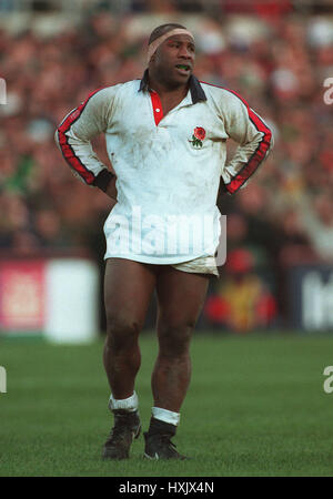 STEPHEN OJOMOH ENGLAND & BATH RU 14 November 1994 Stock Photo - Alamy