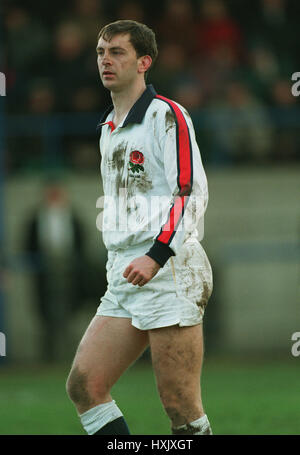 ANDREW TUNNINGLEY ENGLAND B & SARACENS RU 23 January 1995 Stock Photo ...