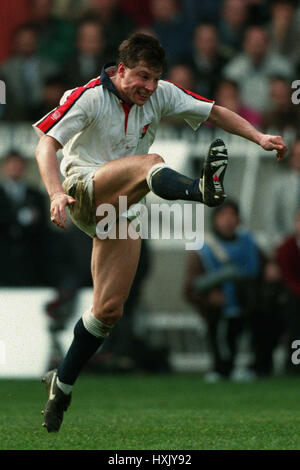 ROB ANDREW ENGLAND & WASPS RU 17 February 1992 Stock Photo - Alamy