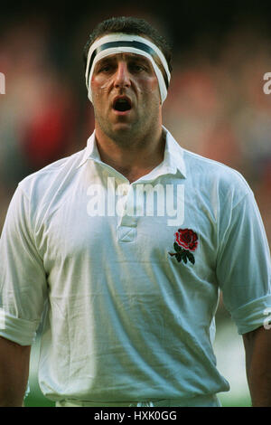 WADE DOOLEY ENGLAND & PRESTON GRASSHOPPERS 22 October 1991 Stock Photo ...