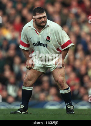DARREN GARFORTH ENGLAND & LEICESTER RU 07 April 1998 Stock Photo - Alamy