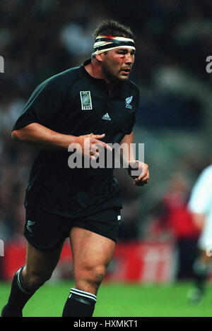 CRAIG DOWD NEW ZEALAND RU 30 October 1999 Stock Photo - Alamy
