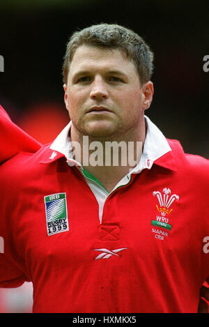 SCOTT GIBBS WALES & SWANSEA RU 28 August 1999 Stock Photo - Alamy