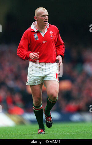 NEIL JENKINS WALES & CARDIFF RU 01 October 1999 Stock Photo - Alamy