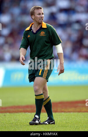 TIM ATKINSON AUSTRALIA RU MANCHESTER ENGLAND 04 August 2002 Stock Photo ...