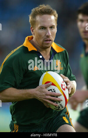 TIM ATKINSON AUSTRALIA RU MANCHESTER ENGLAND 04 August 2002 Stock Photo ...