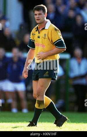 BEN TUNE AUSTRALIA RU WELFORD ROAD LEICESTER 28 October 2001 Stock ...