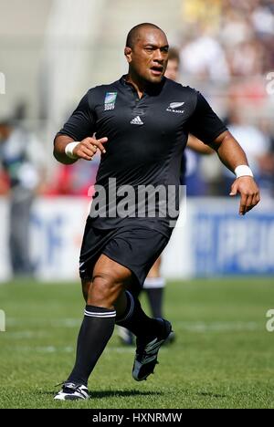 NEEMIA TIALATA NEW ZEALAND RU STADE GERLAND LYON FRANCE 15 September ...
