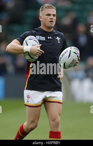 Wales Gareth Anscombe Stock Photo - Alamy