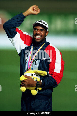Athletics - Long Jump - Mike Powell Stock Photo - Alamy