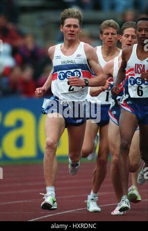 SIMON FAIRBROTHER 1500 METRES 05 July 1993 Stock Photo - Alamy