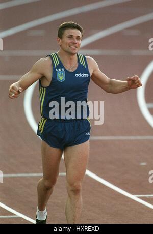 SERGEI BUBKA POLE VAULT WORLD CHAMPS 1995 01 September 1995 Stock Photo ...