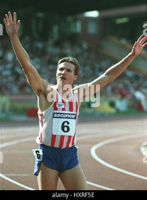 ROGER BLACK 400 METRES 18 June 1996 Stock Photo - Alamy