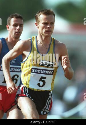 ROB DENMARK 5000 METRES 18 August 1997 Stock Photo - Alamy