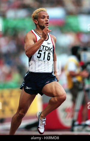 JAMIE BAULCH 400 METERS 24 November 1999 Stock Photo - Alamy