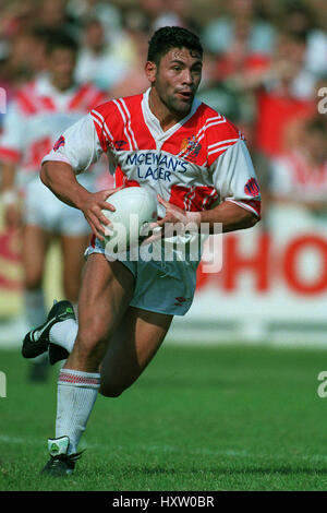 TEA ROPATI ST. HELENS RLFC 14 December 1992 Stock Photo - Alamy
