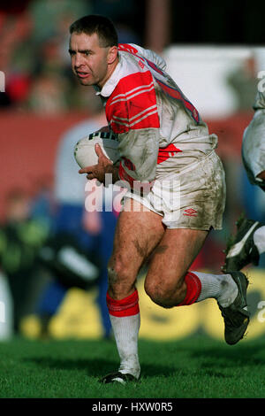 SHANE COOPER ST. HELENS RLFC 27 September 1994 Stock Photo - Alamy