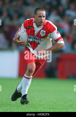 SHANE COOPER ST. HELENS RLFC 21 September 1994 Stock Photo - Alamy