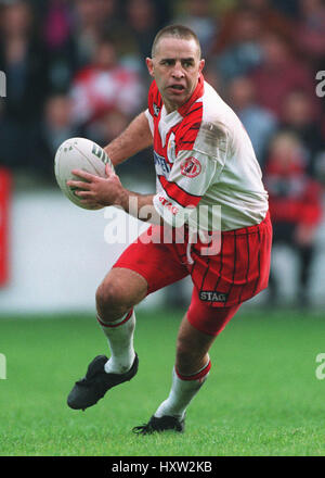SHANE COOPER ST. HELENS RLFC 27 September 1994 Stock Photo - Alamy