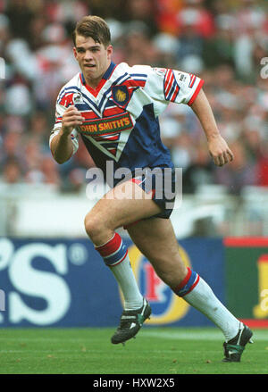 GARY CONNOLLY GREAT BRITAIN & WIGAN WARRIORS 07 November 1998 Stock ...