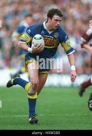 GRAHAM HOLROYD LEEDS RLFC 04 April 1995 Stock Photo - Alamy