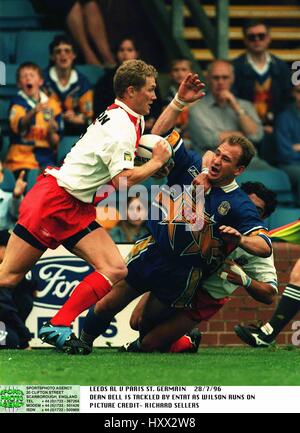 DEAN BELL LEEDS V PARIS ST GERMAIN RL 29 July 1996 Stock Photo - Alamy