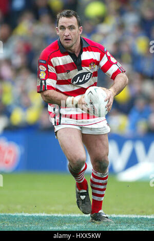 CRAIG SMITH WIGAN WARRIORS RLFC WIDNES 26 April 2004 Stock Photo - Alamy