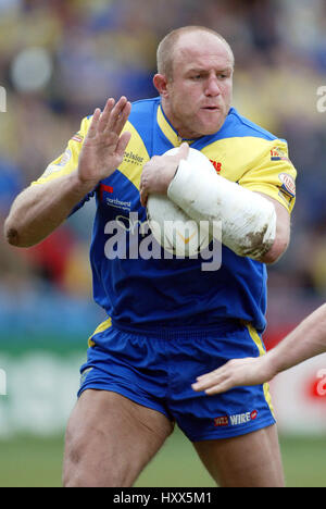 MARK HILTON WARRINGTON WOLVES RLFC 18 May 1998 Stock Photo - Alamy