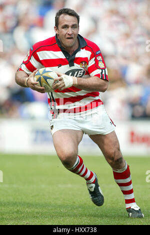 CRAIG SMITH WIGAN WARRIORS RLFC WIDNES 26 April 2004 Stock Photo - Alamy
