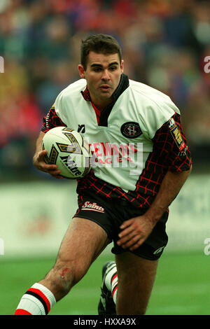 CHRIS SMITH ST. HELENS RLFC 17 February 1998 Stock Photo - Alamy