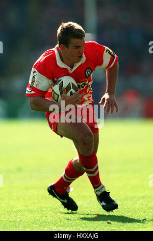 GARY CONNOLLY WIGAN WARRIORS RLFC 04 March 1998 Stock Photo - Alamy