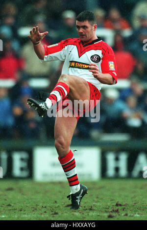 TOMMY MARTYN ST. HELENS RLFC 07 April 1999 Stock Photo - Alamy