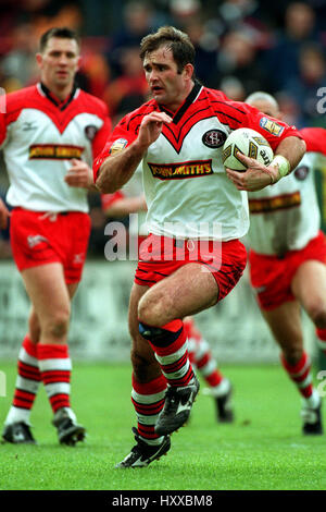 CHRIS JOYNT ST. HELENS RLFC 17 February 1998 Stock Photo - Alamy