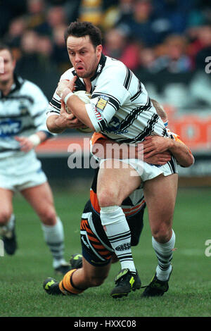 ANDREW PURCELL HULL SHARKS RLFC 28 April 1999 Stock Photo - Alamy