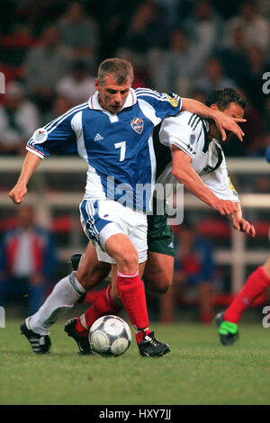 VLADIMIR JUGOVIC YUGOSLAVIA & INTER MILAN FC 13 June 2000 Stock Photo ...