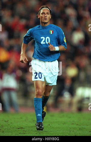 FRANCESCO TOTTI ITALY & AS ROMA 24 June 2000 Stock Photo - Alamy
