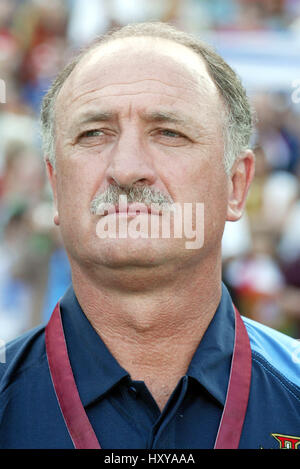 LUIZ FELIPE SCOLARI PORTUGAL COACH MUNICH WORLD CUP STADIUM GERMANY 05 ...