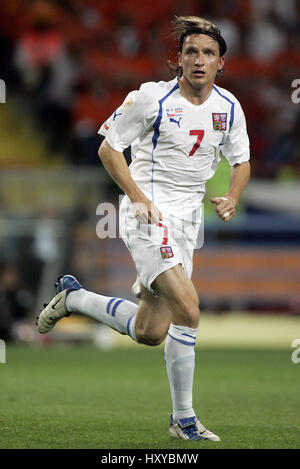 VLADIMIR SMICER CZECH REPUBLIC & LIVERPOOL FC 23 February 2000 Stock ...