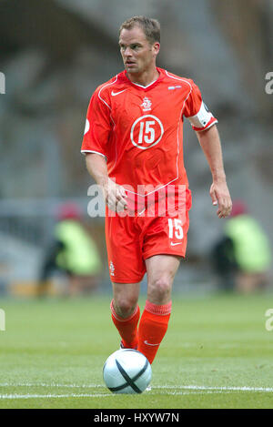 FRANK DE BOER HOLLAND & FC BARCELONA 16 June 2000 Stock Photo - Alamy