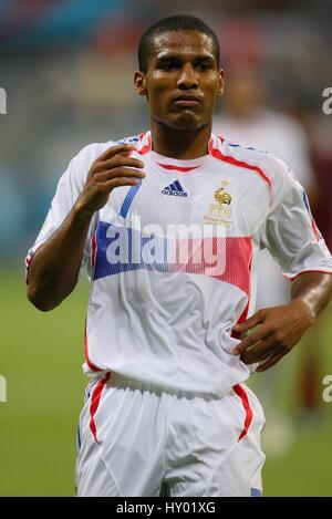 FLORENT MALOUDA FRANCE & OLYMPIQUE LYON WORLD CUP RHEIN ENERGIE STADIUM ...