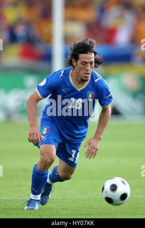 MAURO CAMORANESI ITALY & JUVENTUS LETZIGRUND STADUIM ZURICH SWITZERLAND ...