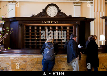 Willard InterContinental Hotel lobby and reception desk - Washington ...