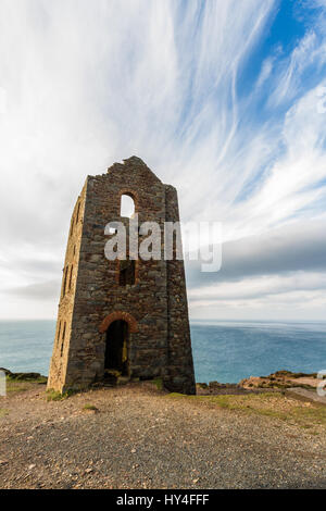Wheal Coates, an abandoned tin/copper mine on the north Cornish coast ...
