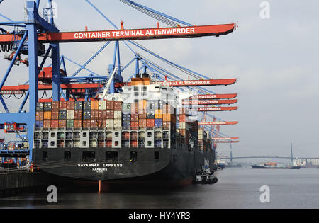 Savannah Express container ship at the Altenwerder Container Terminal ...