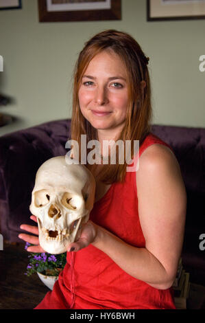 Professor Alice Roberts at her home Stock Photo - Alamy