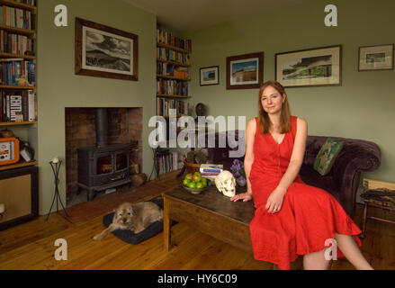 Professor Alice Roberts at her home Stock Photo - Alamy
