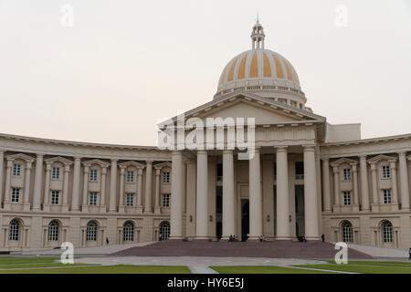 Inside the Infosys campus in Mysore, Karnataka, India Stock Photo ...